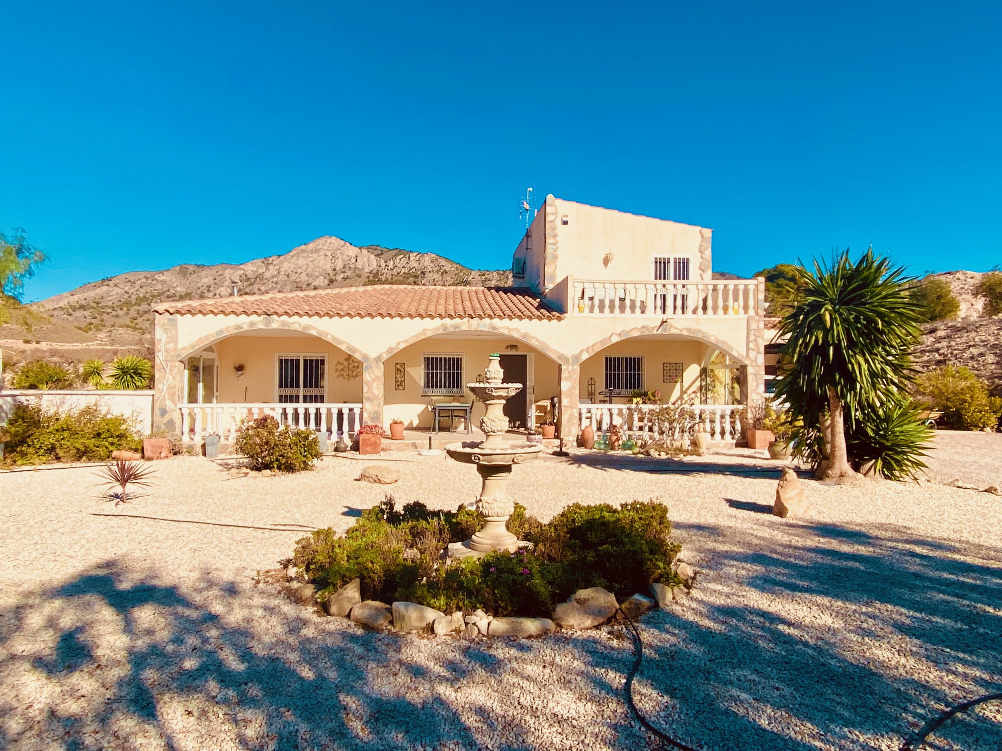 Villa extraordinaire de style espagnole avec piscine a vendre à Barinas ...
