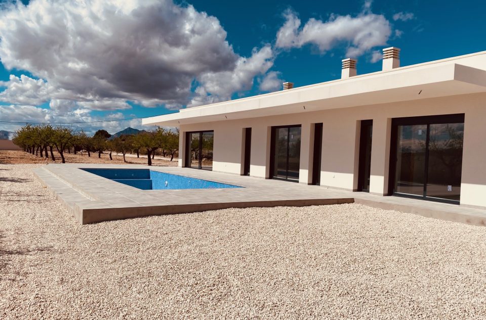 Stunning new build with two or three bedrooms in Macisvenda or Barinas ...
