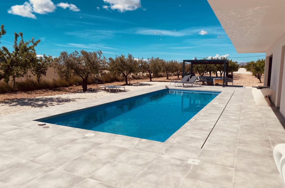 Stunning new build with two or three bedrooms in Macisvenda or Barinas ...